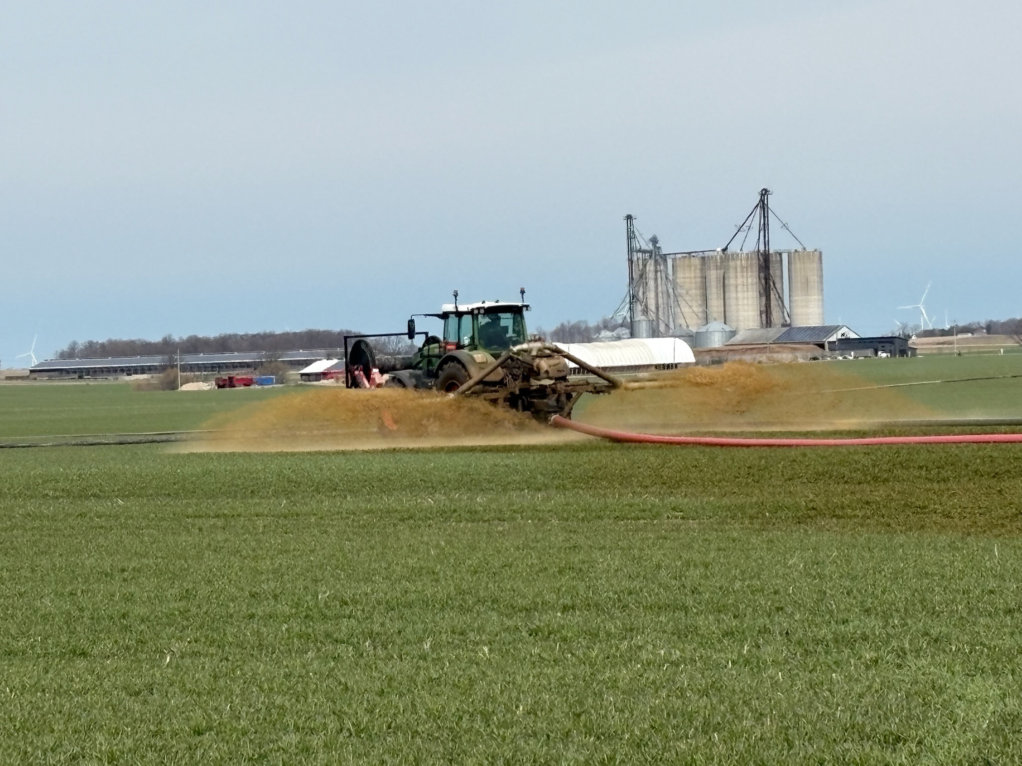 Custom Manure Application | Roelands Agri Services